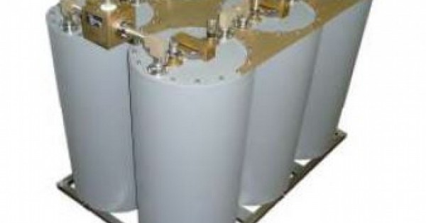 20021/3-S2 / 2x5kW FM Star Point Combiner With Triple Cavity Filters